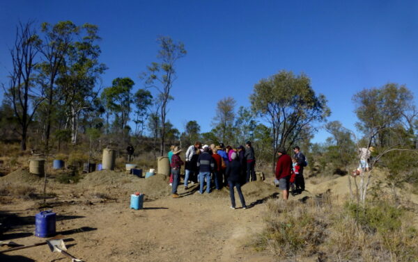 7 Gem Fossicking Facts that You Should Know this 2022