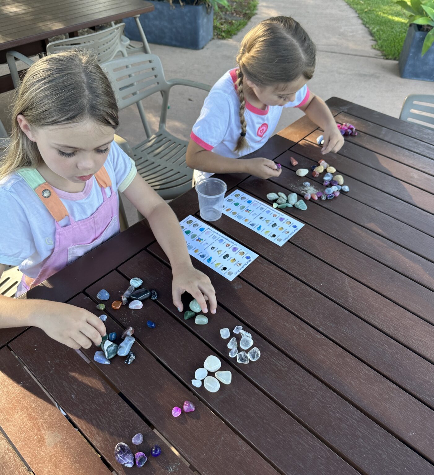 Scratch Patch Gem Fossicking | Opals Down Under